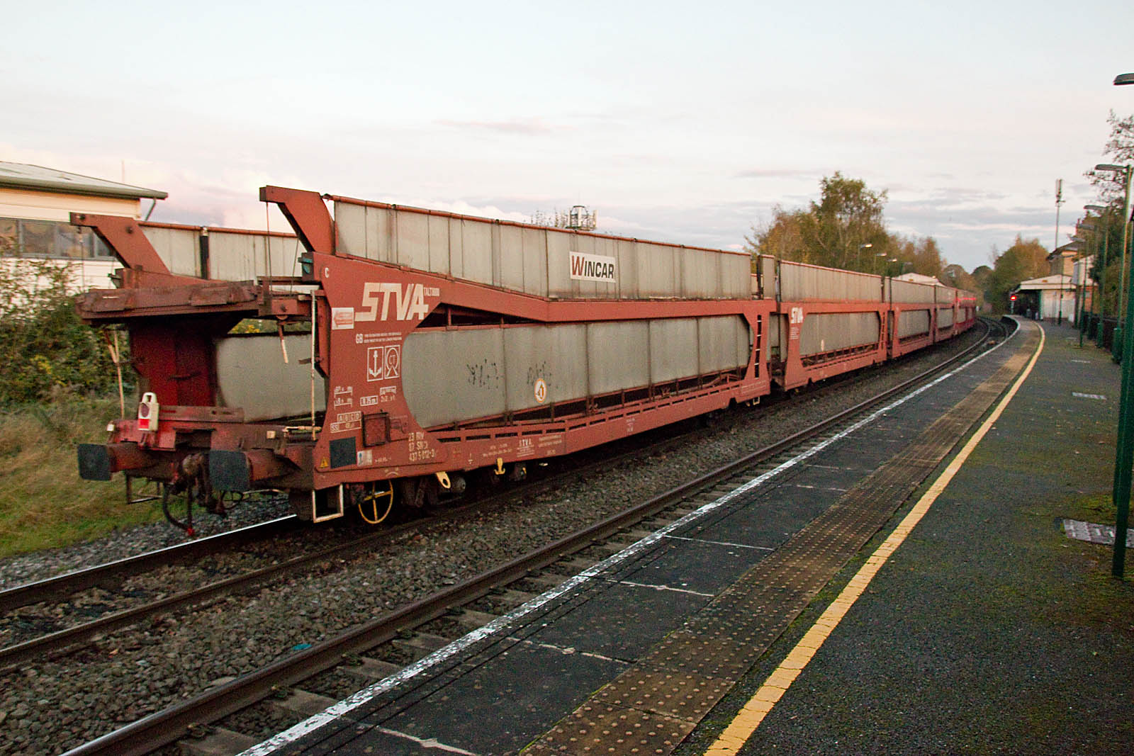 47s and other Classic Power at Southampton: 66098 66131 66096 triple ...