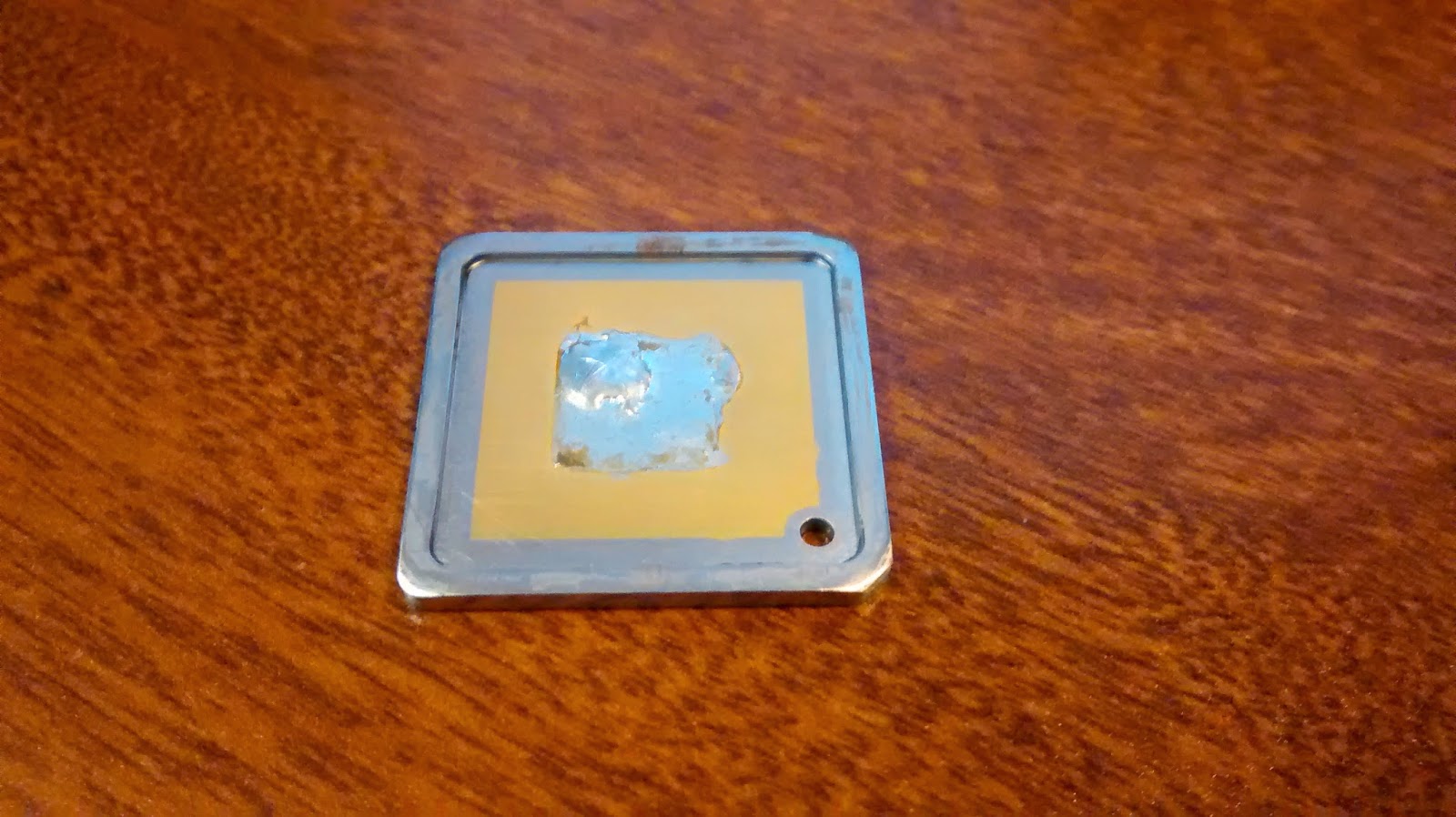 The Atomic Cookie: Intel Xeon 3.2Ghz (Nocona) delid