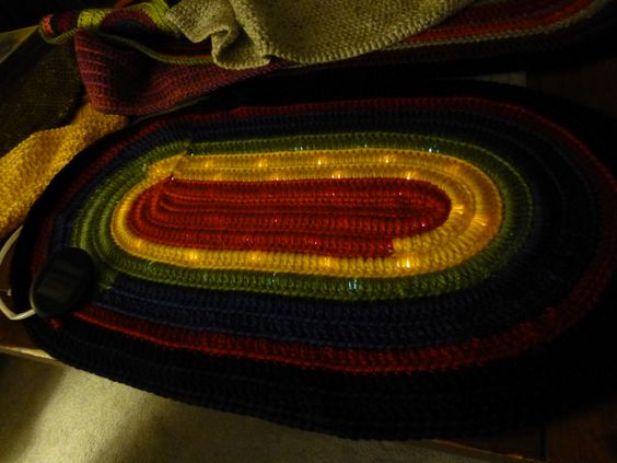 Crochet Lights Rug for Living room - Handy DIY