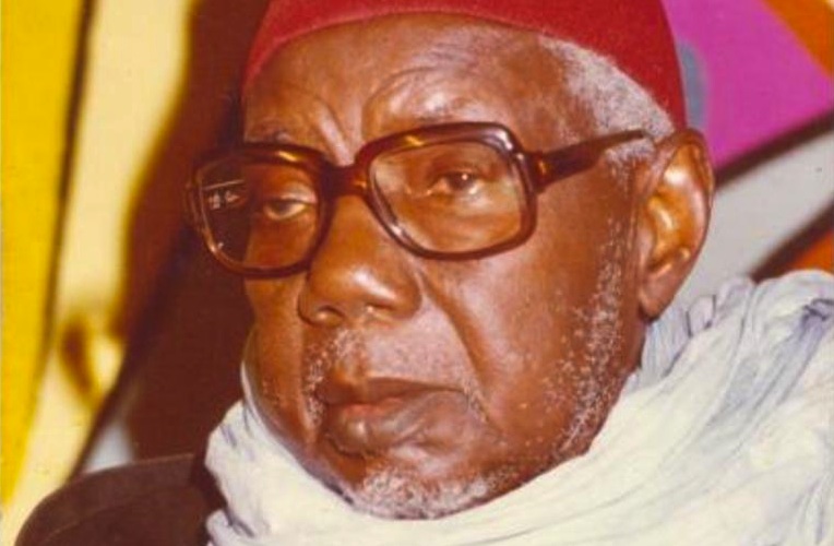 ToubaWeb: La biographie de Serigne Abdoul Aziz SY Dabakh (1904 - 1997)