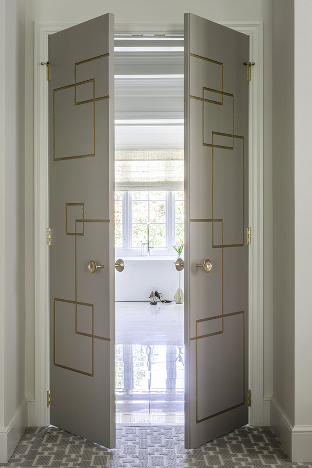 Lucy and Company: The Fancy Door