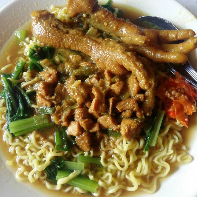 Resep Mie ayam ceker by Ervika Viona
