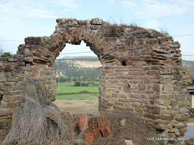 PER CAMINS DEL BAGES: L'EXEDRA DE BOADES