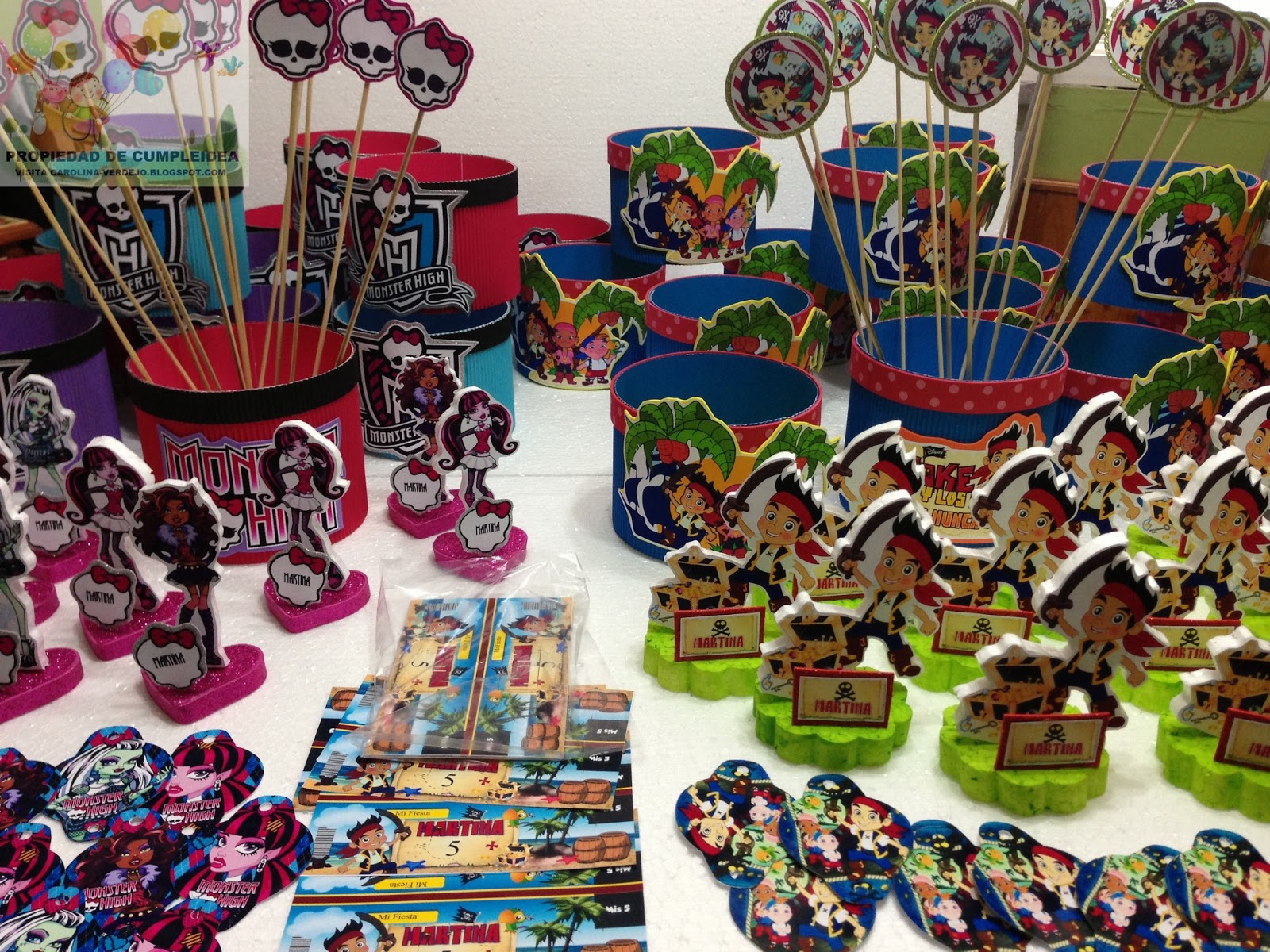 DECORACIONES INFANTILES: pack surtido jake y monster high