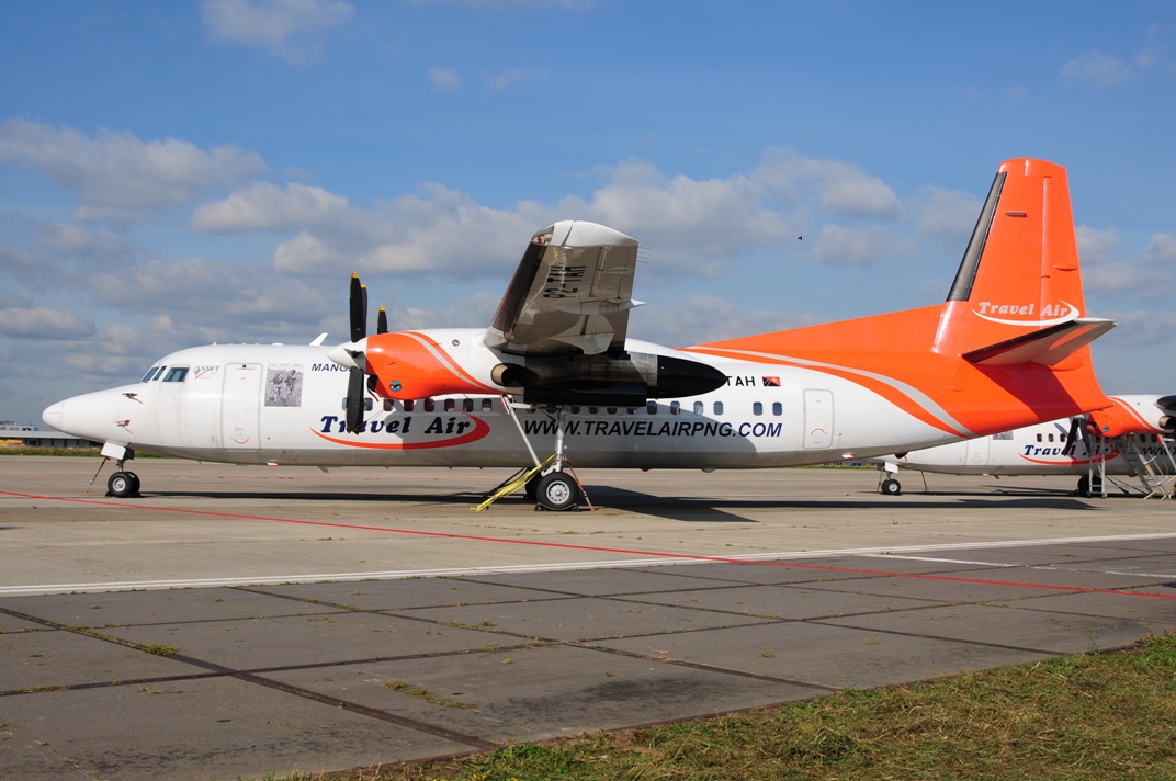 Flyingphotos Magazine News: TRAVEL AIR - FK 50, P2-TAH