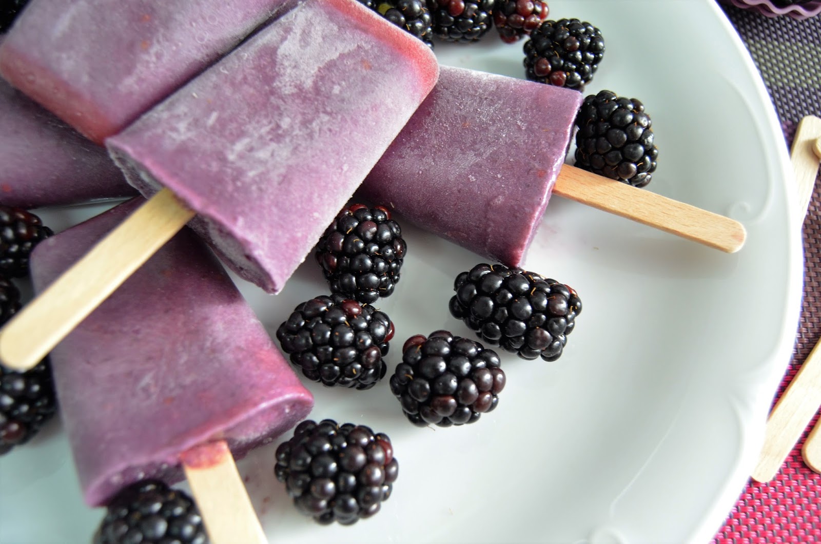 LAS DELICIAS DE MAYTE: HELADO DE MORAS (SIN LACTOSA)