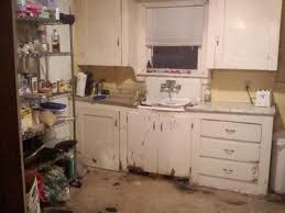 Staging/Decorating on the Cheap!: Let's dress up that kitchen!!