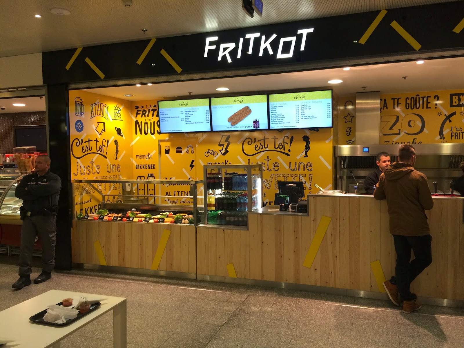 PIG OUT SPOTS: Fritkot (Brussels, Belgium)