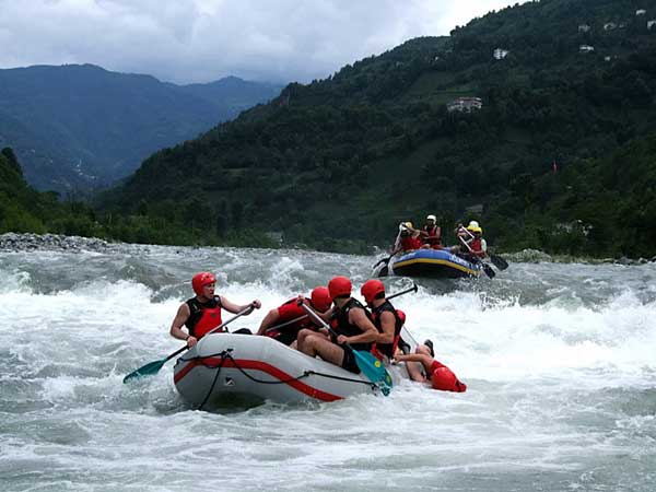 Uttarakhand.. A Simply Heaven: River Rafting at Rishikesh