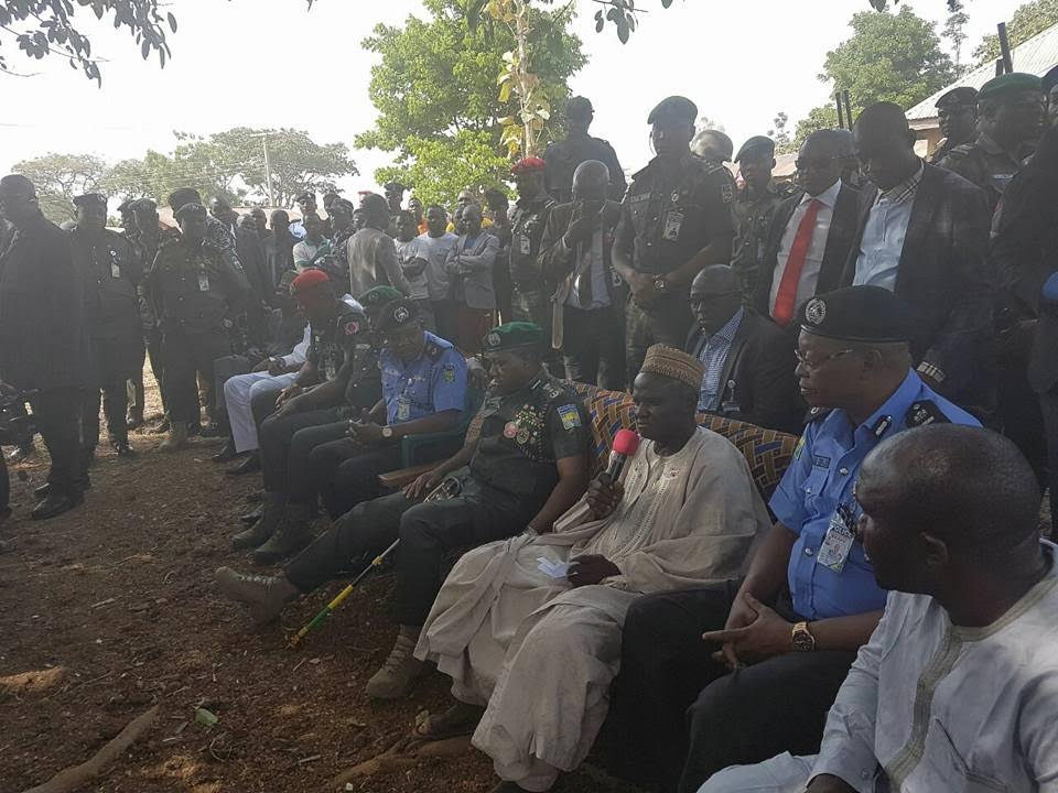 IGP Ibrahim Idris embarks on the spot assessment and fact finding visit ...