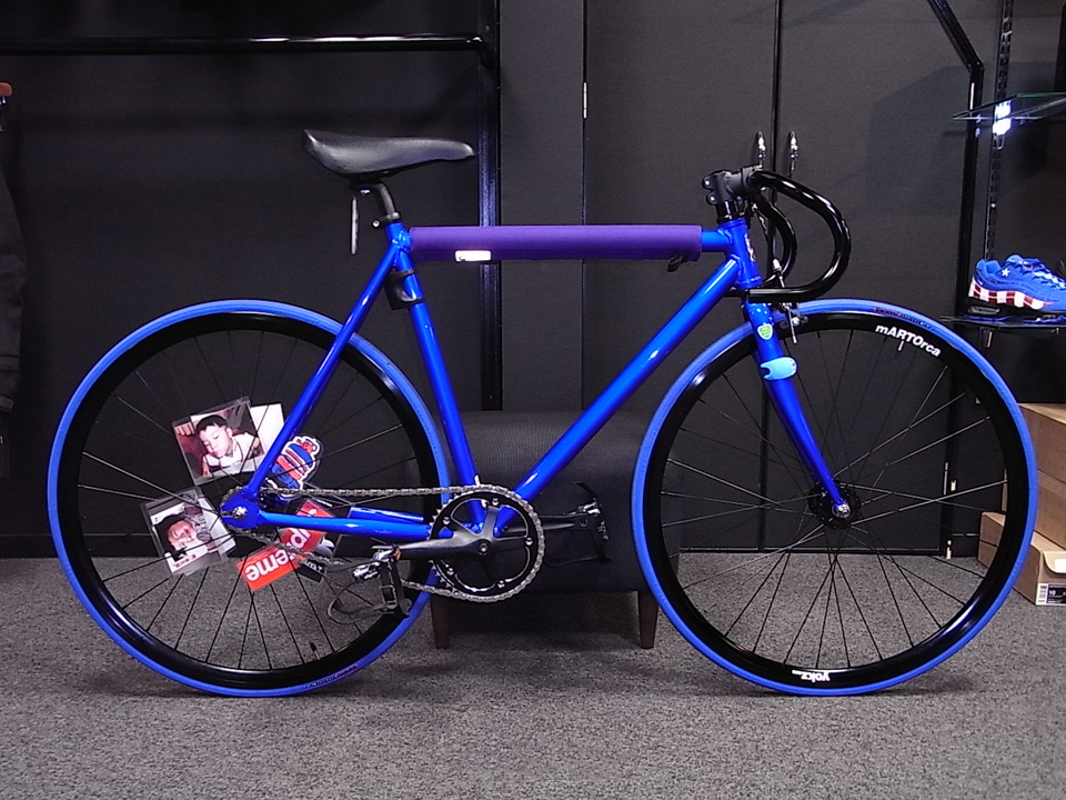 .: BLUE FIXIE