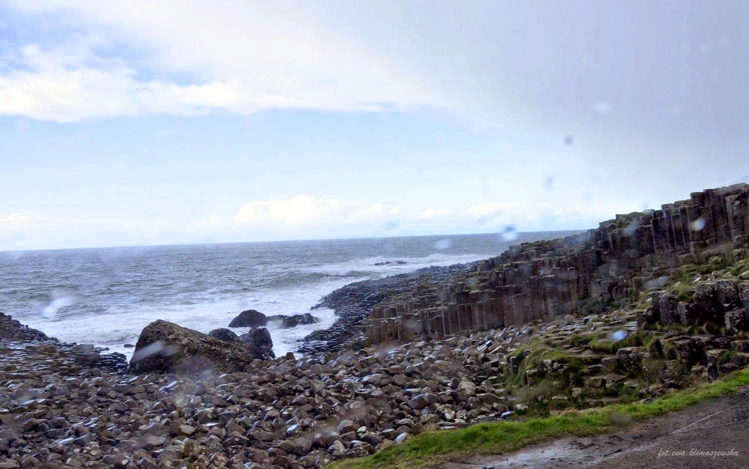 Naprzeciw SZCZĘŚCIU: Grobla Olbrzyma - Giant's Causeway w Północnej ...