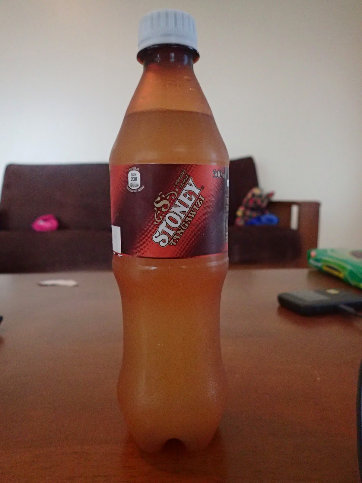 Uga Uga Uga: Stoney Tangawizi