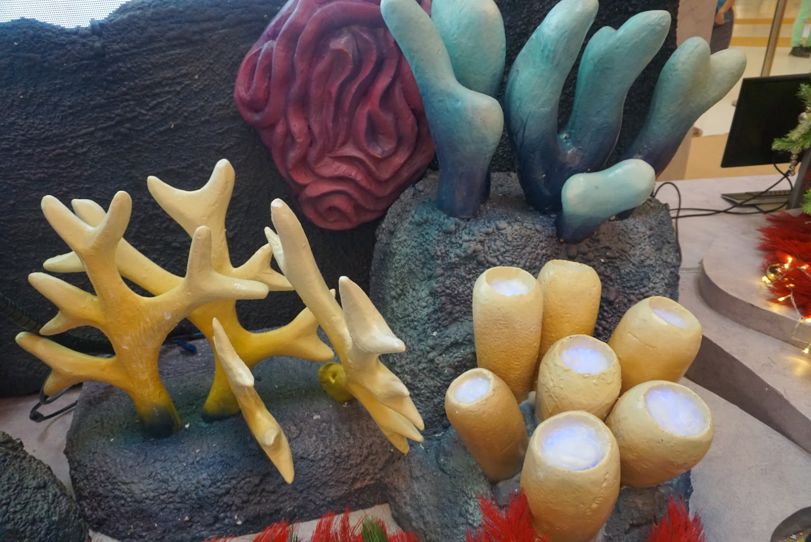 5 Little Angels: Dive Into A Stunning Christmas in Atlantis By Sunway ...