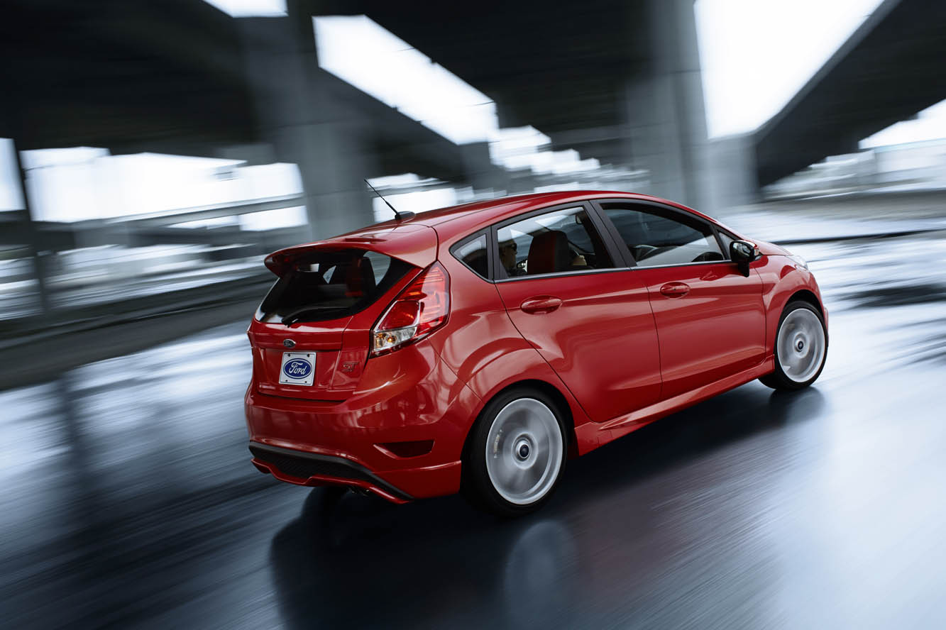 Ford Fiesta ST 2013 - Motorcycles - Luxury cars