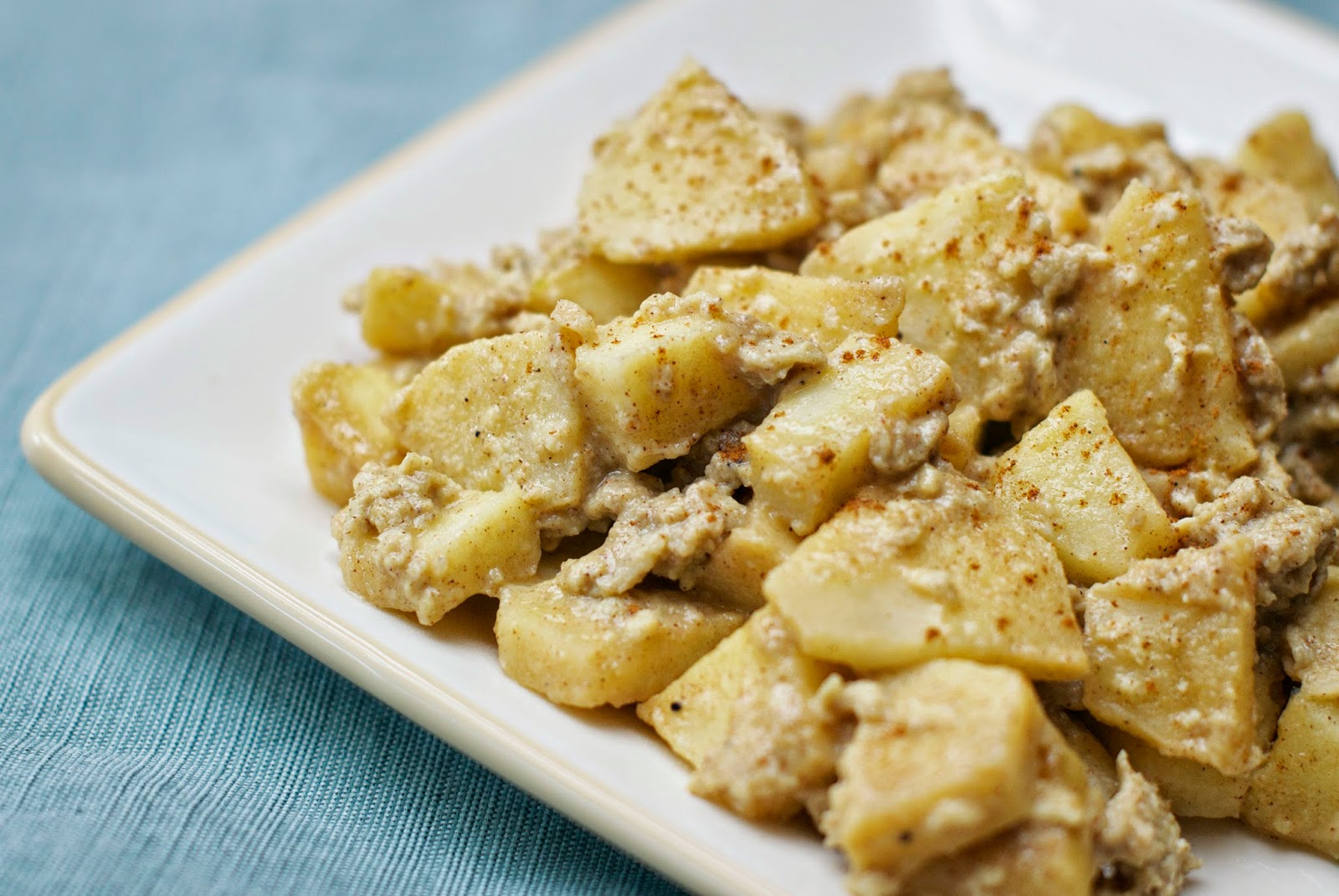 Healthy, Tasty, & Simple Eating: Apple Scramble