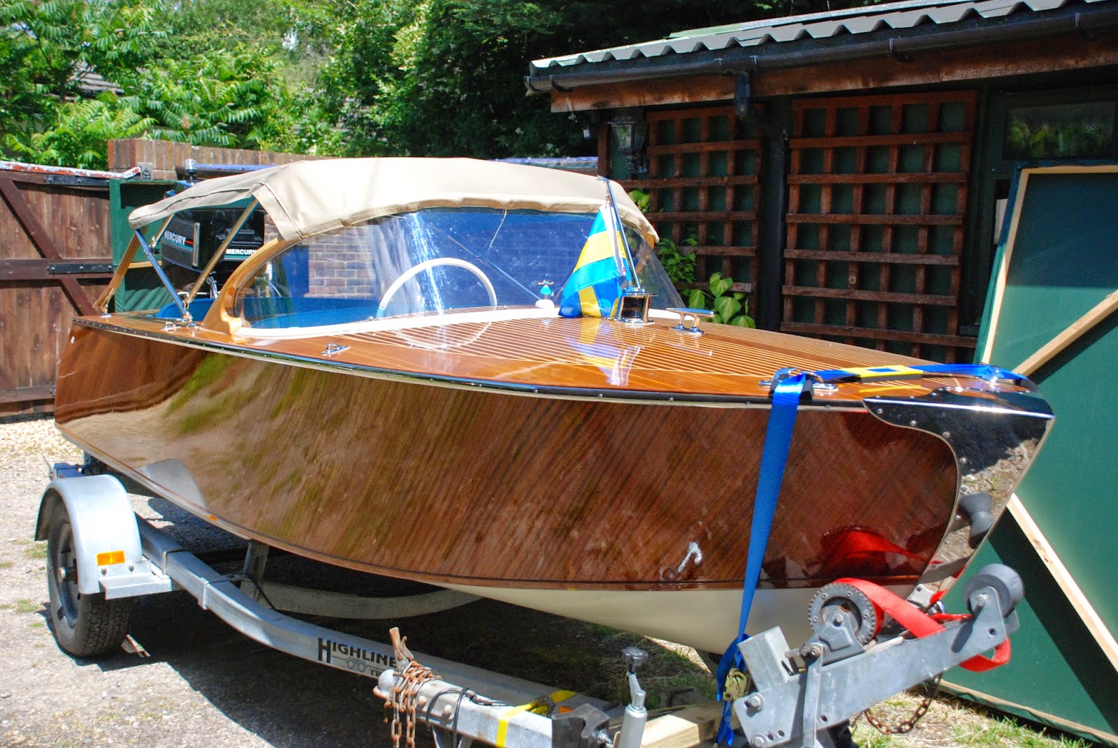 my wooden speed boat build: Boat canopy