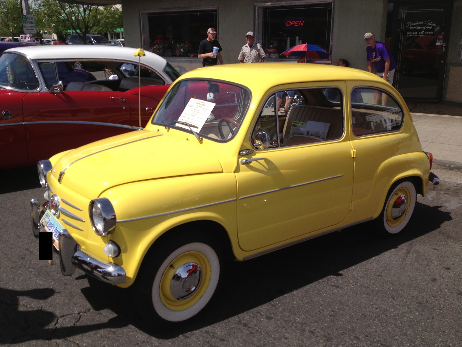 Carson's Car Pics: 1960s Fiat 600