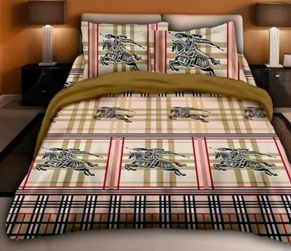 Light In Net: Designer bed cover set