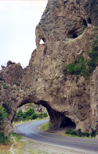 EXPLORE THE WORLD: Beautiful Goris; Image Gallery
