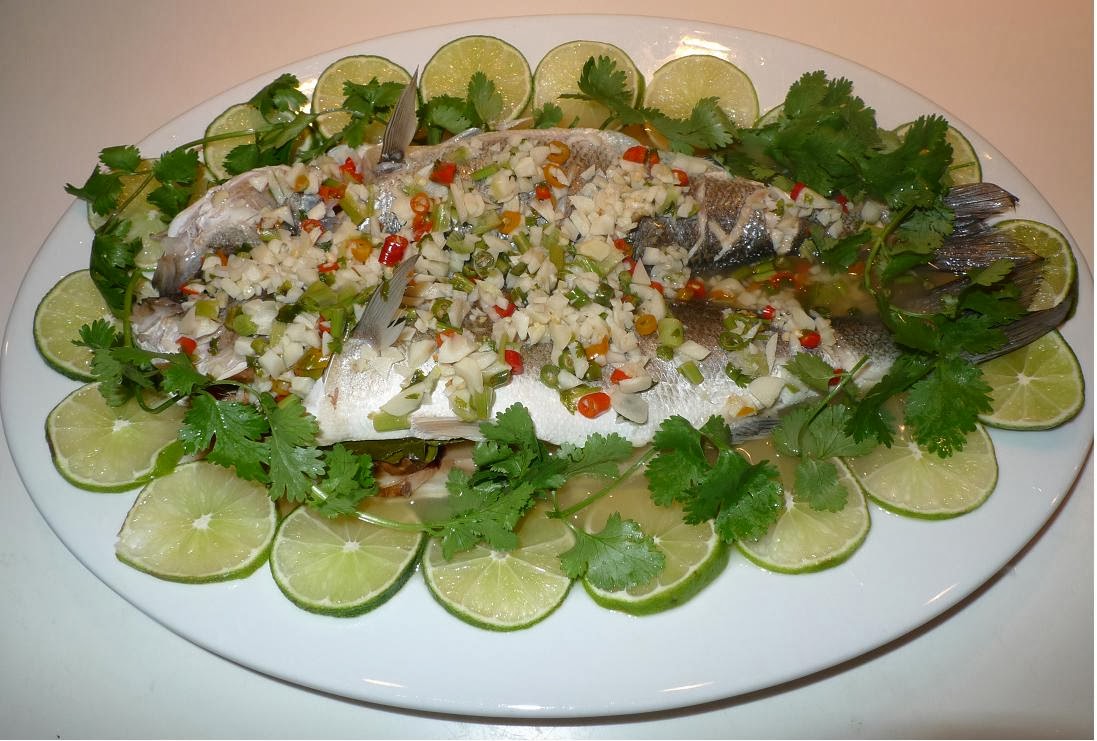 Amporn's Thai Kitchen: Thai steamed Bronzini fish with lime sauce