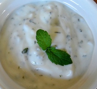 Recipes By Sara: Yogurt-Mint Sauce