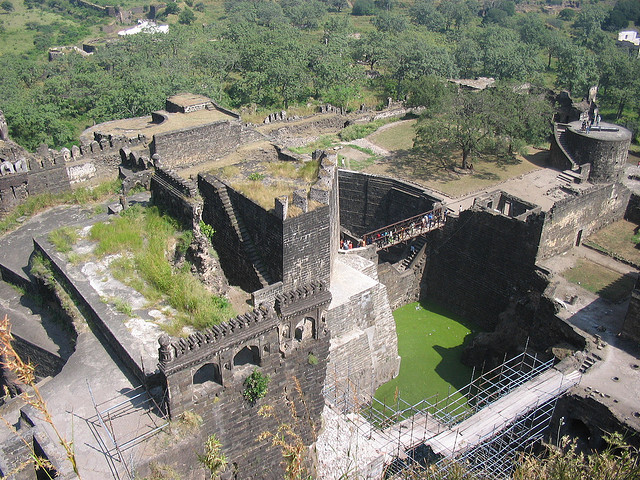Daulatabad Fort: A Travel Guide | Insight India : A Travel Guide to India