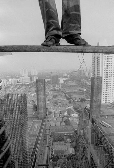 Spyke's Graphic Design Blog: Lewis W. Hine - Men Working on Skyscrapers