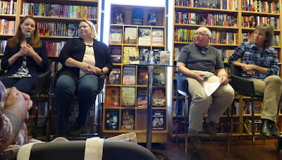 Kittling: Books: Paige Shelton, Jenn McKinlay and Elizabeth Heiter at ...