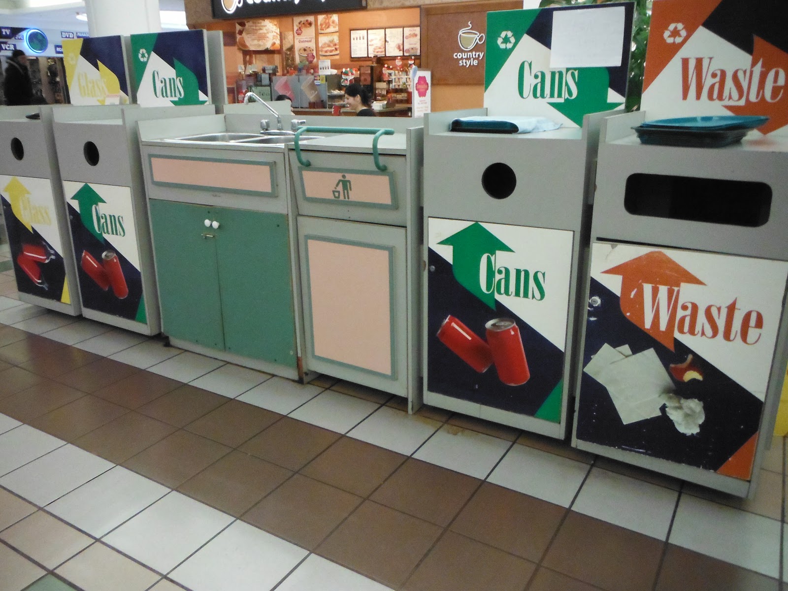 The world through a trash receptacle: Food Courts