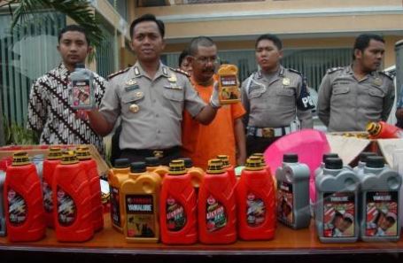 Transformasi Reynaldi Menjadi Dena Rachman