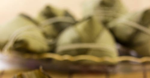 How To Wrap a Pyramid Shaped Sticky Rice Dumpling (五角糉 + Video ...