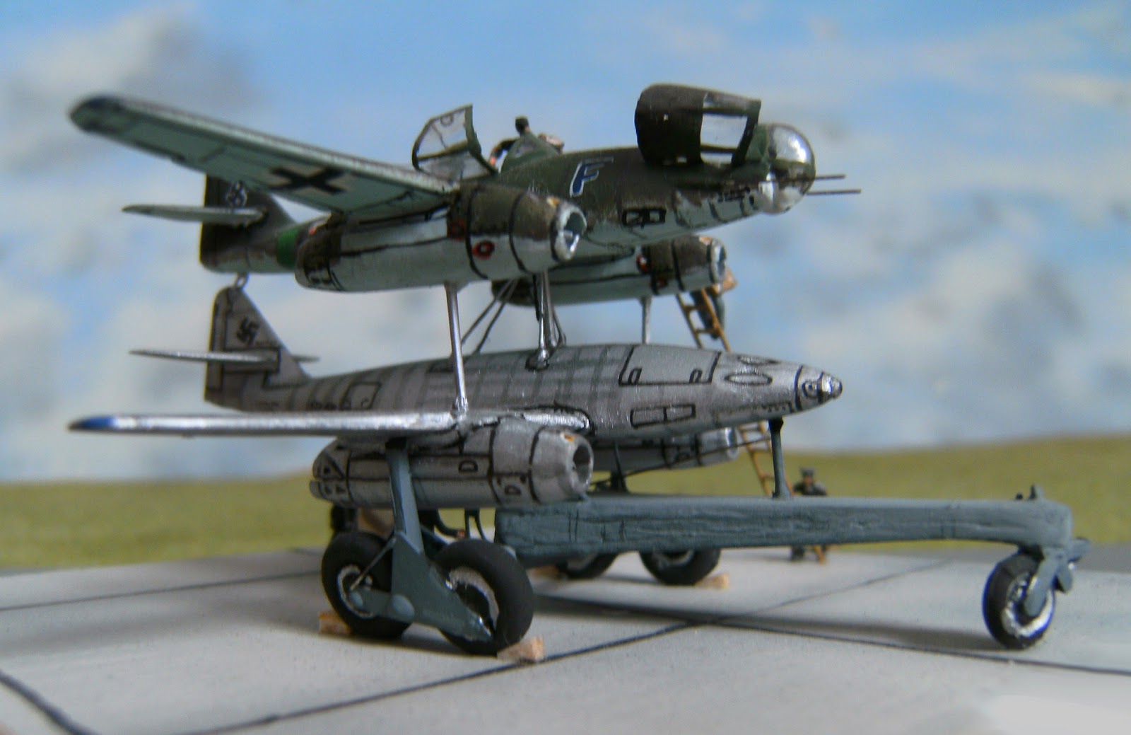 Happyscale-Modellbau: Messerschmitt Me 262 Mistel - REVELL 1/144