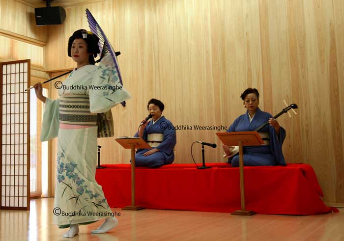 Buddhika Weerasinghe: Geisha Promote Awara Hot Spring in Fukui