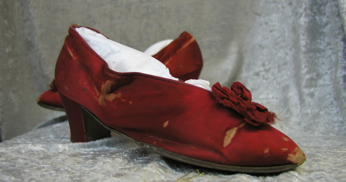 All The Pretty Dresses: Late Victorian Red Shoes