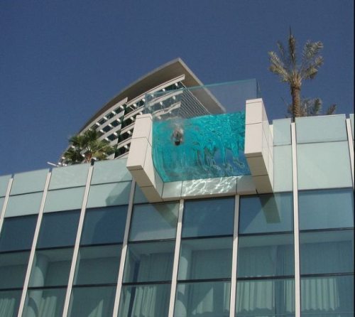 Amazing overhanging outdoor pools