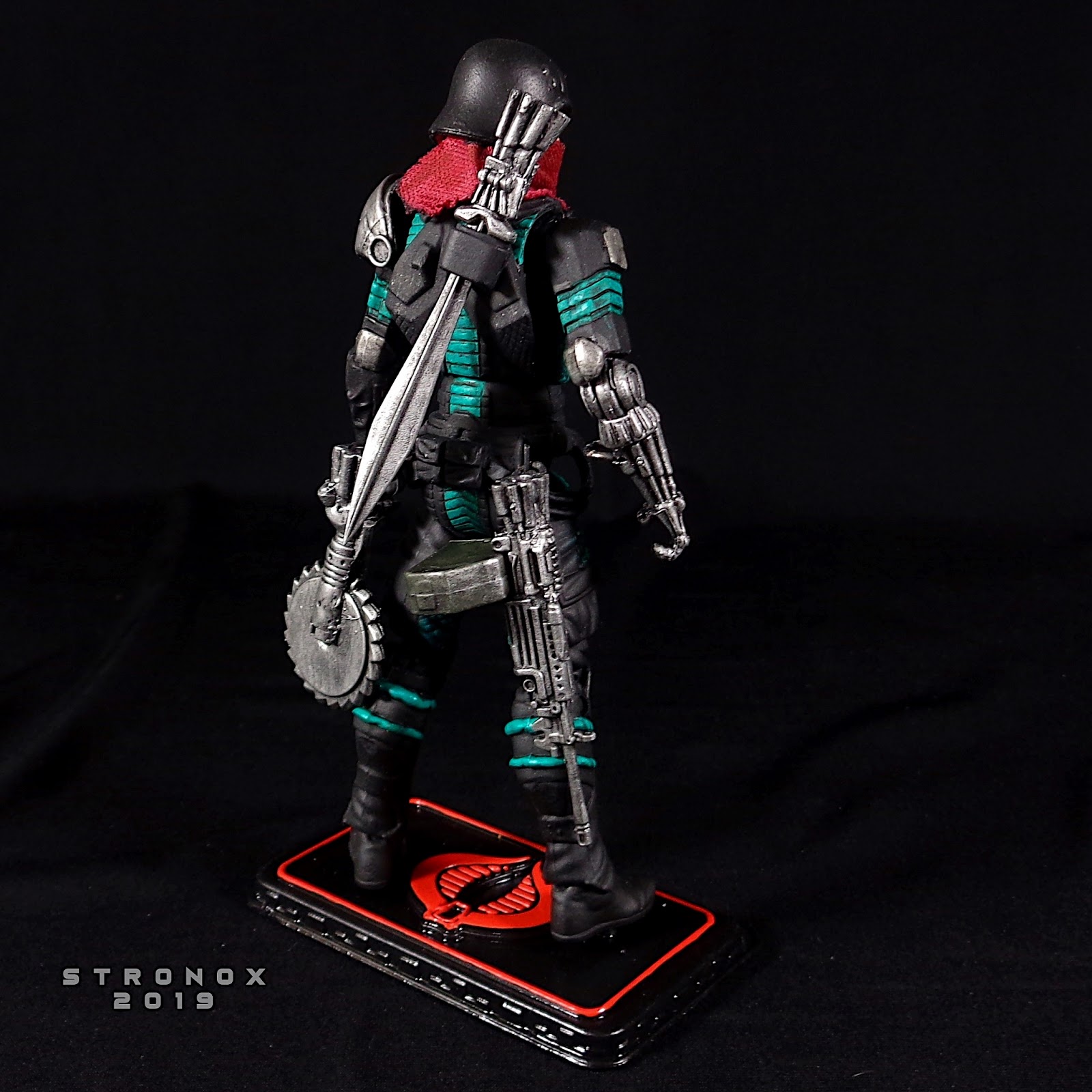 Stronox Custom Figures: March 2019