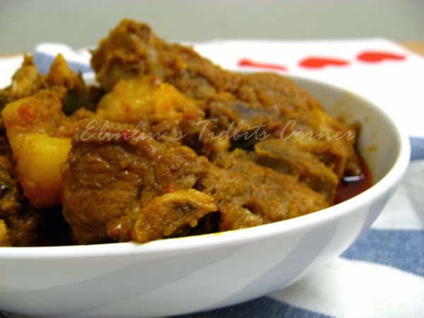 Elinluv's Tidbits Corner: Curry Pork Ribs