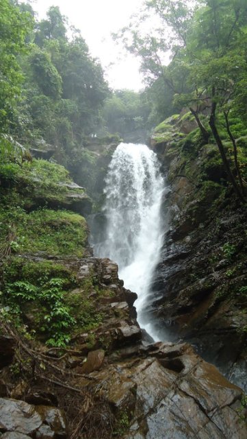 As I Explore .....: Netravali waterfall, Goa