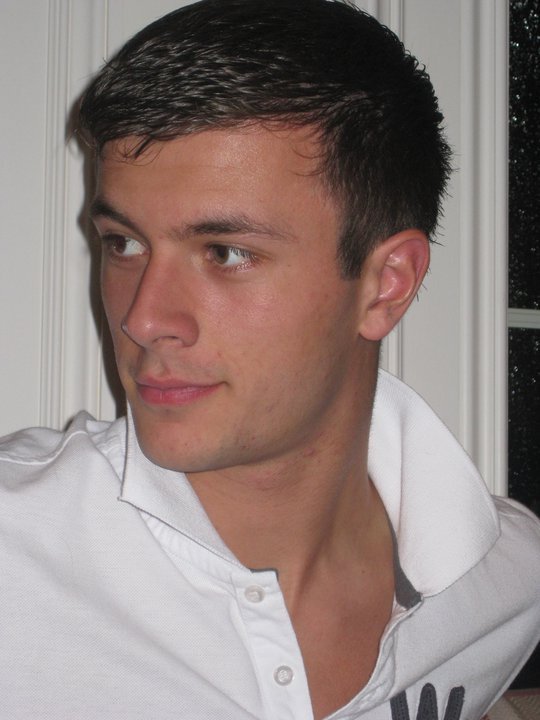 Popular: Playing Cameron Matthews