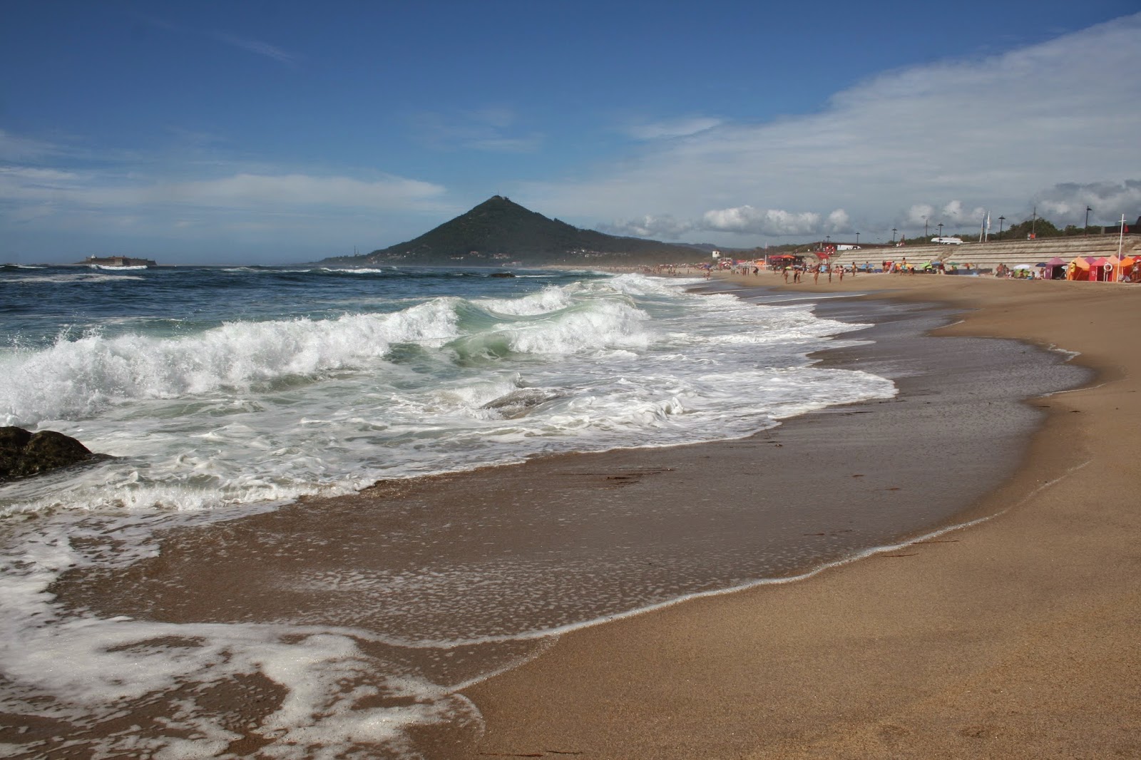Anabela Magalhães: Praia de Moledo - A Fascinante Imprevisível