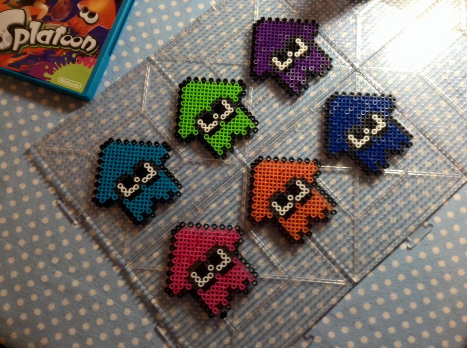 The 8bit Cafe! : Splatoon (Squid) ~ Perler Bead (Stop Motion)