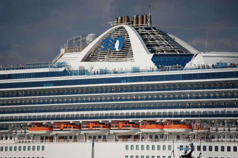 PRINCESS CRUISES "GRAND PRINCESS" at Southampton