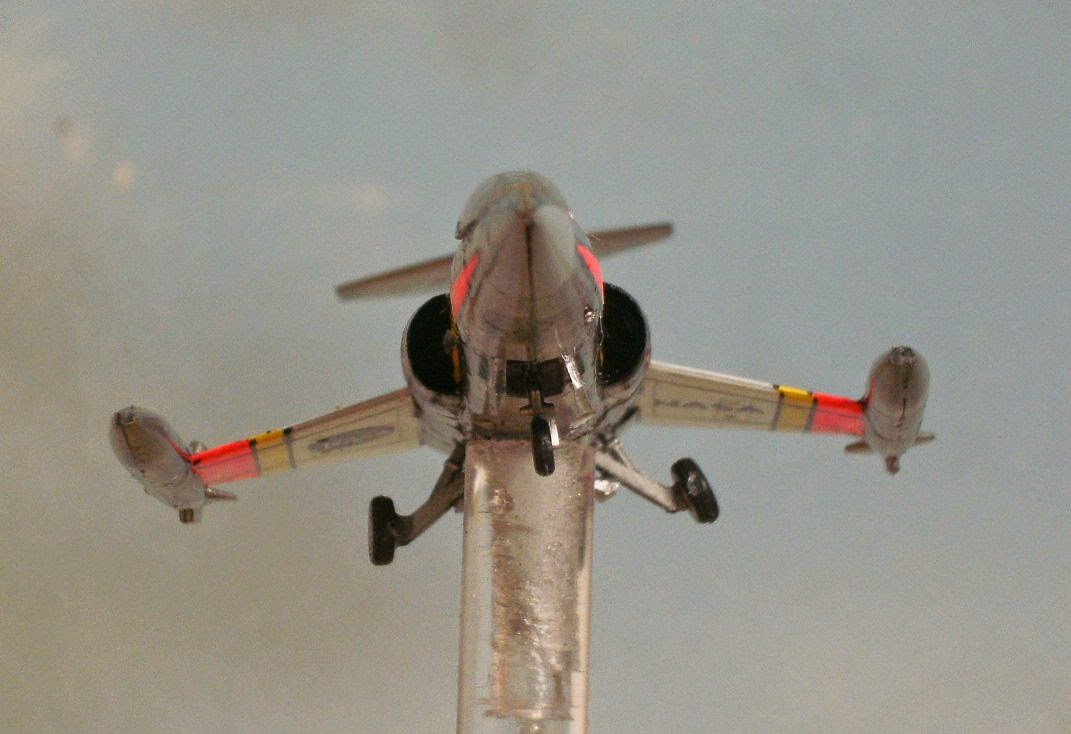 Happyscale-Modellbau: North American XB-70 Valkyrie & Lockheed F-104N ...