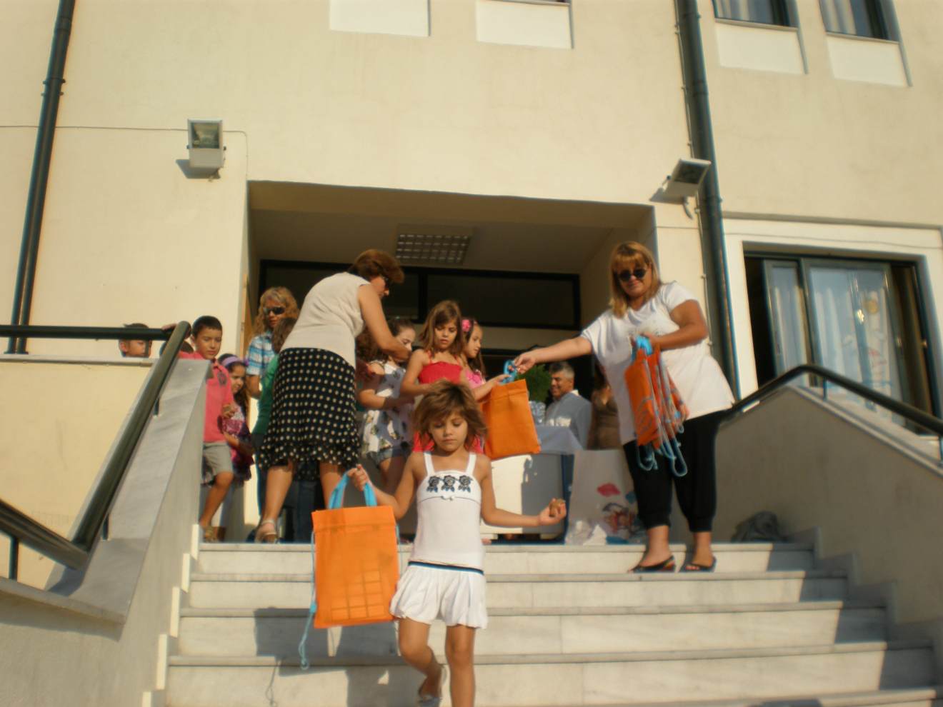 ΣΥΛΛΟΓΟΣ ΓΟΝΕΩΝ ΠΕΙΡΑΜΑΤΙΚΟΥ ΔΗΜ. ΣΧΟΛΕΙΟΥ ΣΕΡΡΩΝ