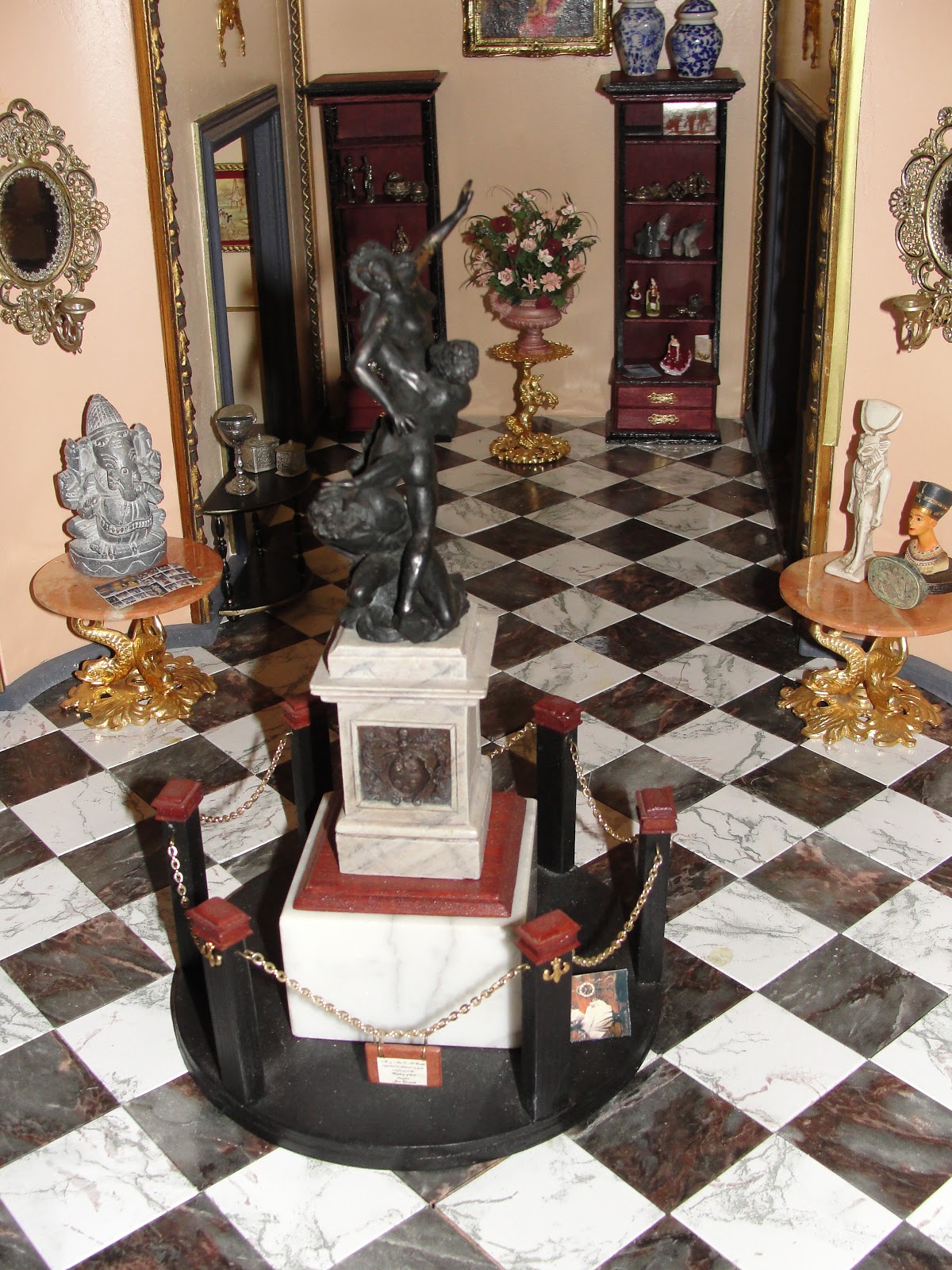 My little miniature world is a big amusement: Museum in miniatuur