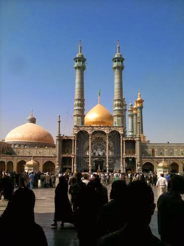 Qom: A peek into Iran's Holy City ~ VAGAYBOND