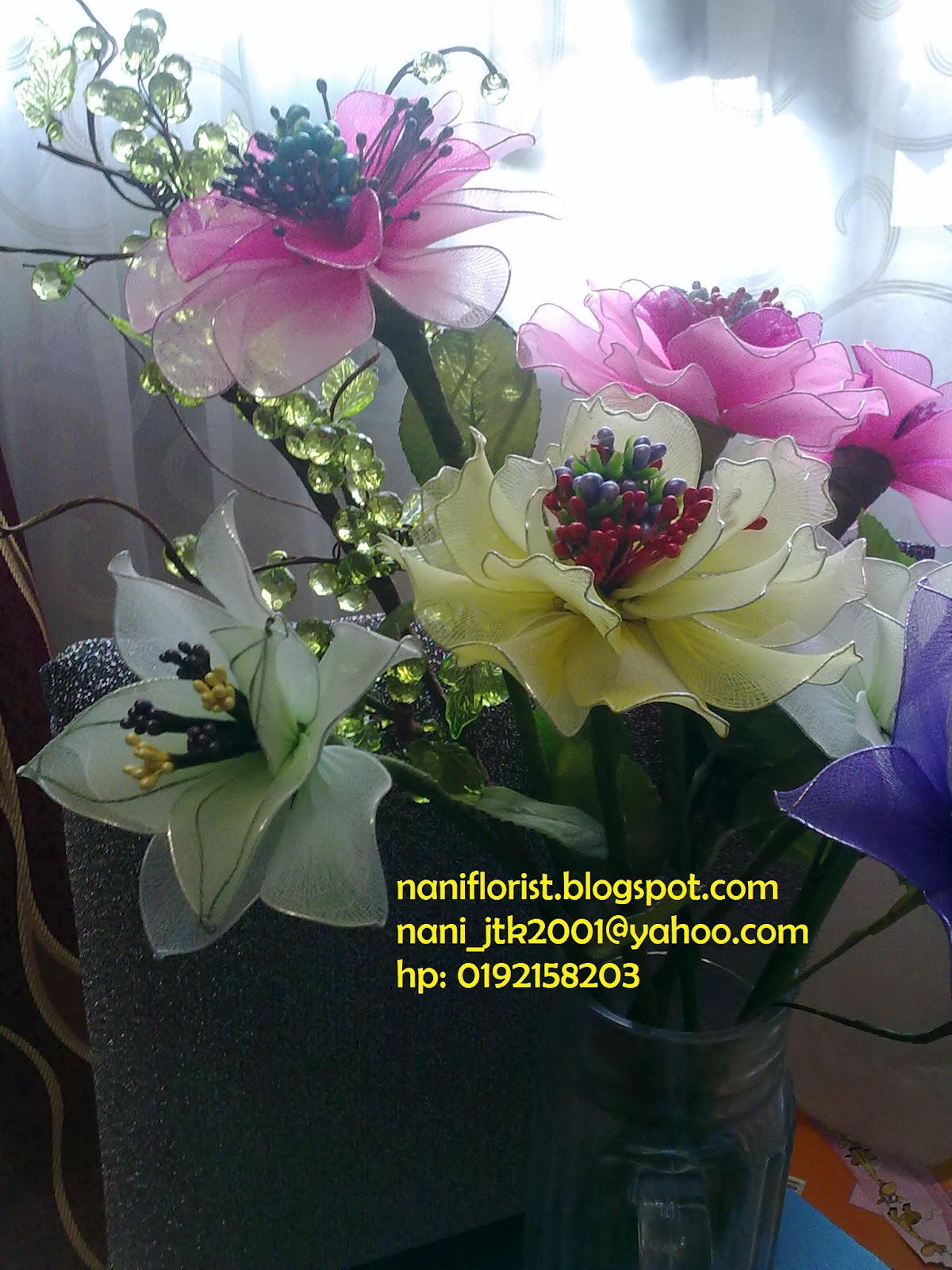 Nani Florist: BENGKEL GUBAHAN BUNGA STOKIN HIASAN DALAMAN