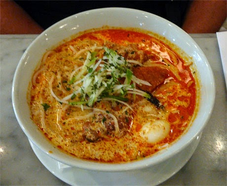 7. Laksa, Singapore | Most Delicious Food In The World