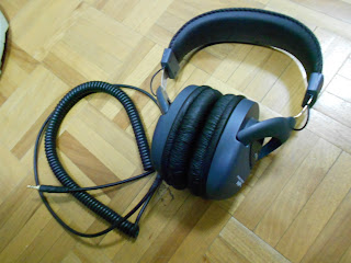 ソヌスブログ: JTS HP-535 ヘッドホン レビュー